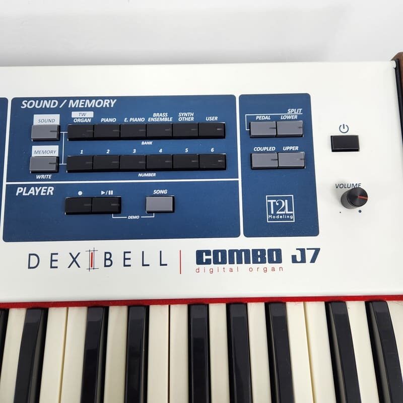 Teclado sintetizador Dexibell Combo J7 | A440Pianos
